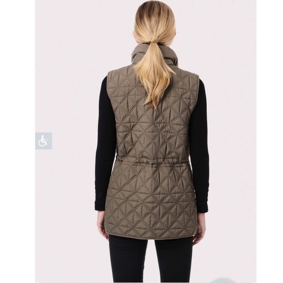 Bernardo | Jackets & Coats | Bernardo Glamp Utility Puffer Vest | Poshmark